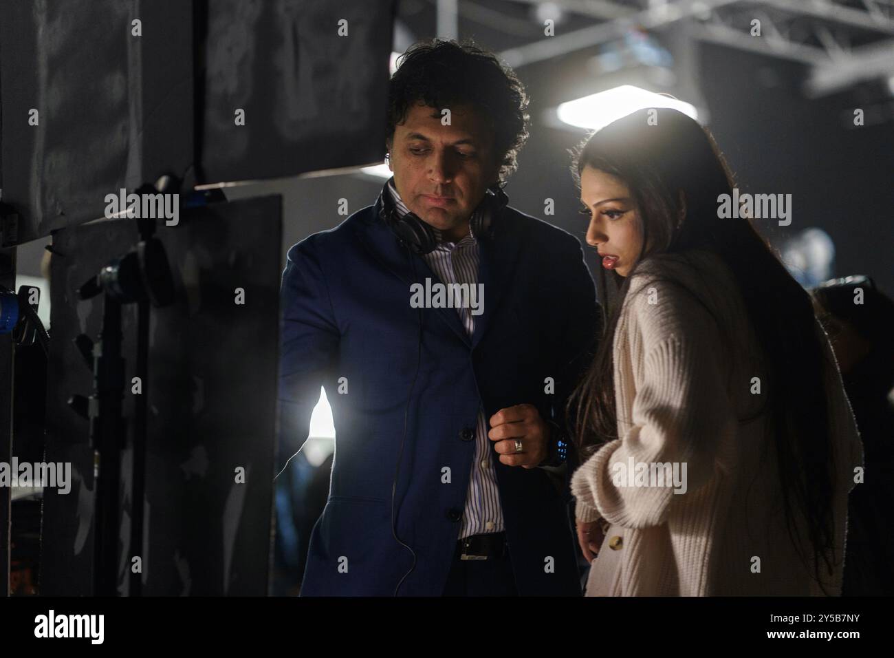 M. NIGHT SHYAMALAN and SALEKA SHYAMALAN in TRAP (2024), directed by M ...