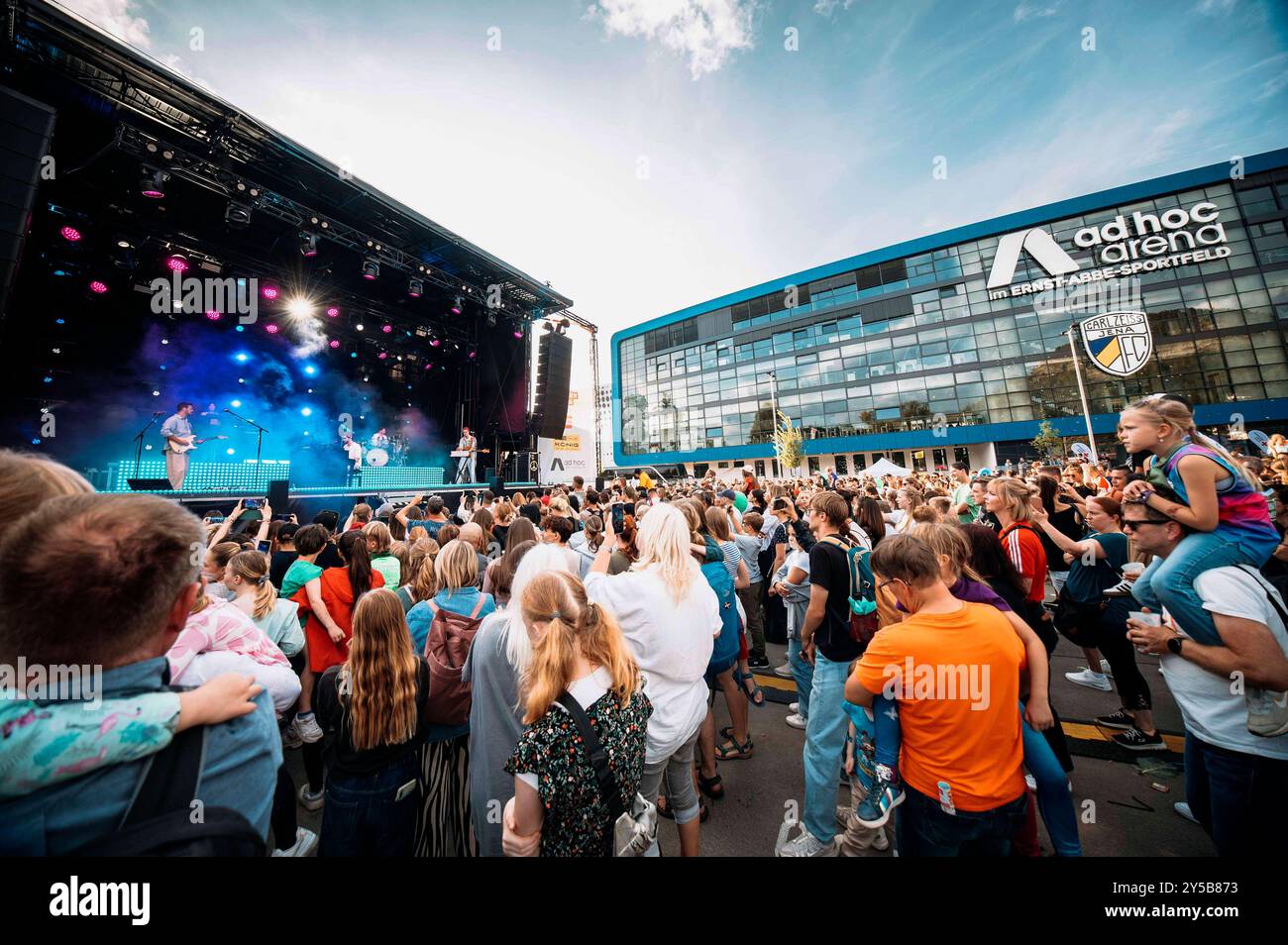 Alvaro Soler live beim 3. Antenne Thüringen Familien-Feiertag 2024 im ...