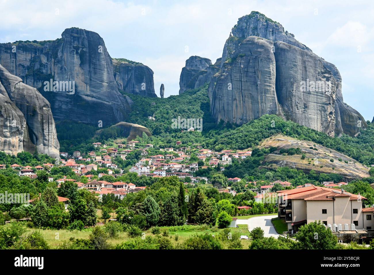 Meteora kalambaka grecia hi-res stock photography and images - Alamy