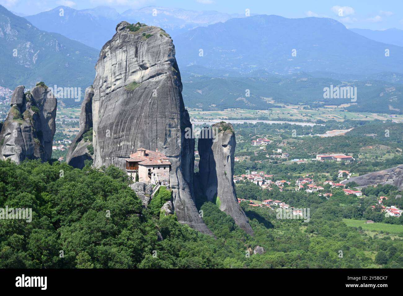 Meteora kalambaka grecia hi-res stock photography and images - Alamy