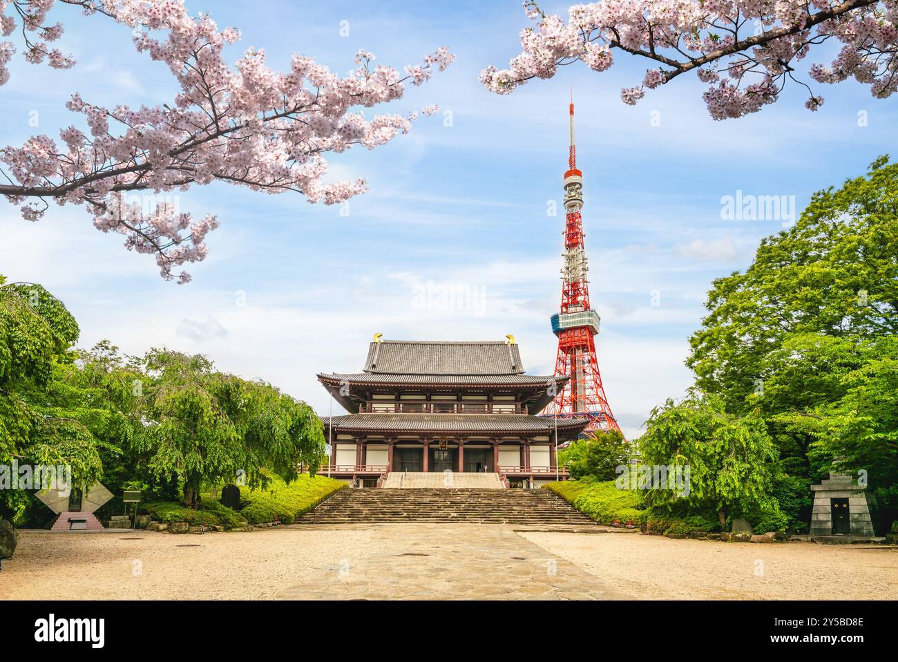 Zojoji temple and tokyo tower hi-res stock photography and images - Alamy