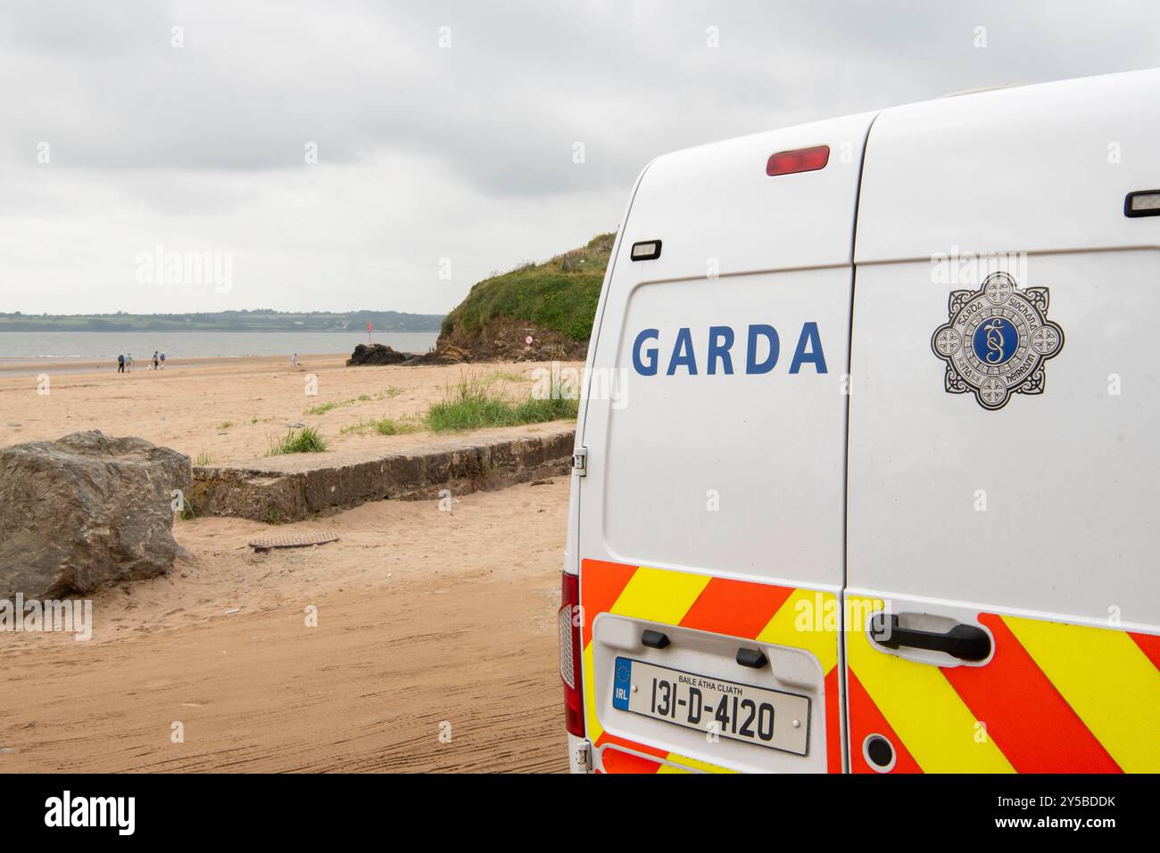 Police service northern ireland badge hi-res stock photography and ...
