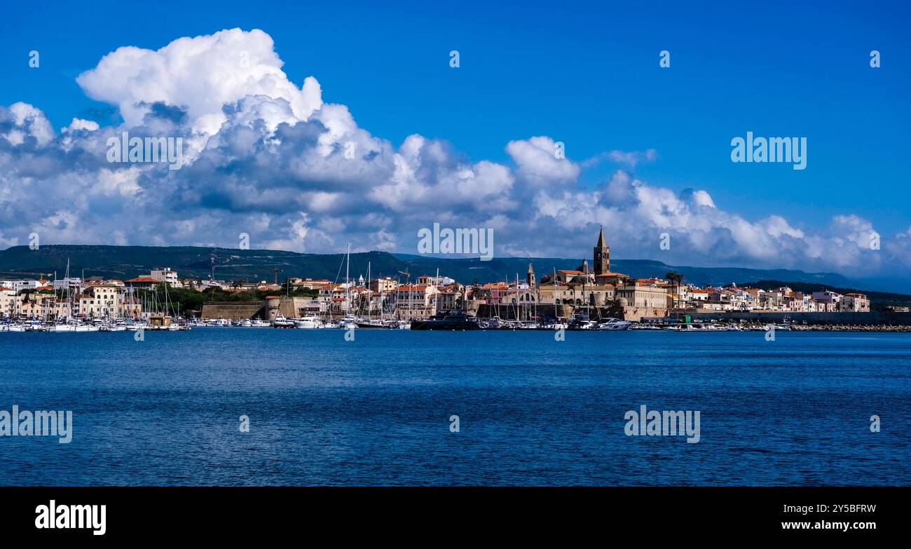 Panoramic view of the old town centre of Alghero with the Cattedrale di ...