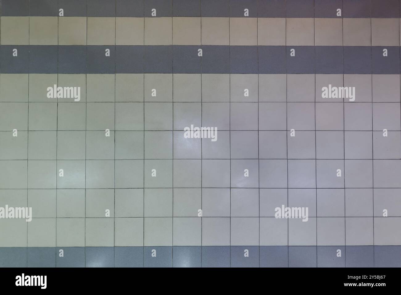 Ceramic tiles parquet in hi-res stock photography and images - Alamy