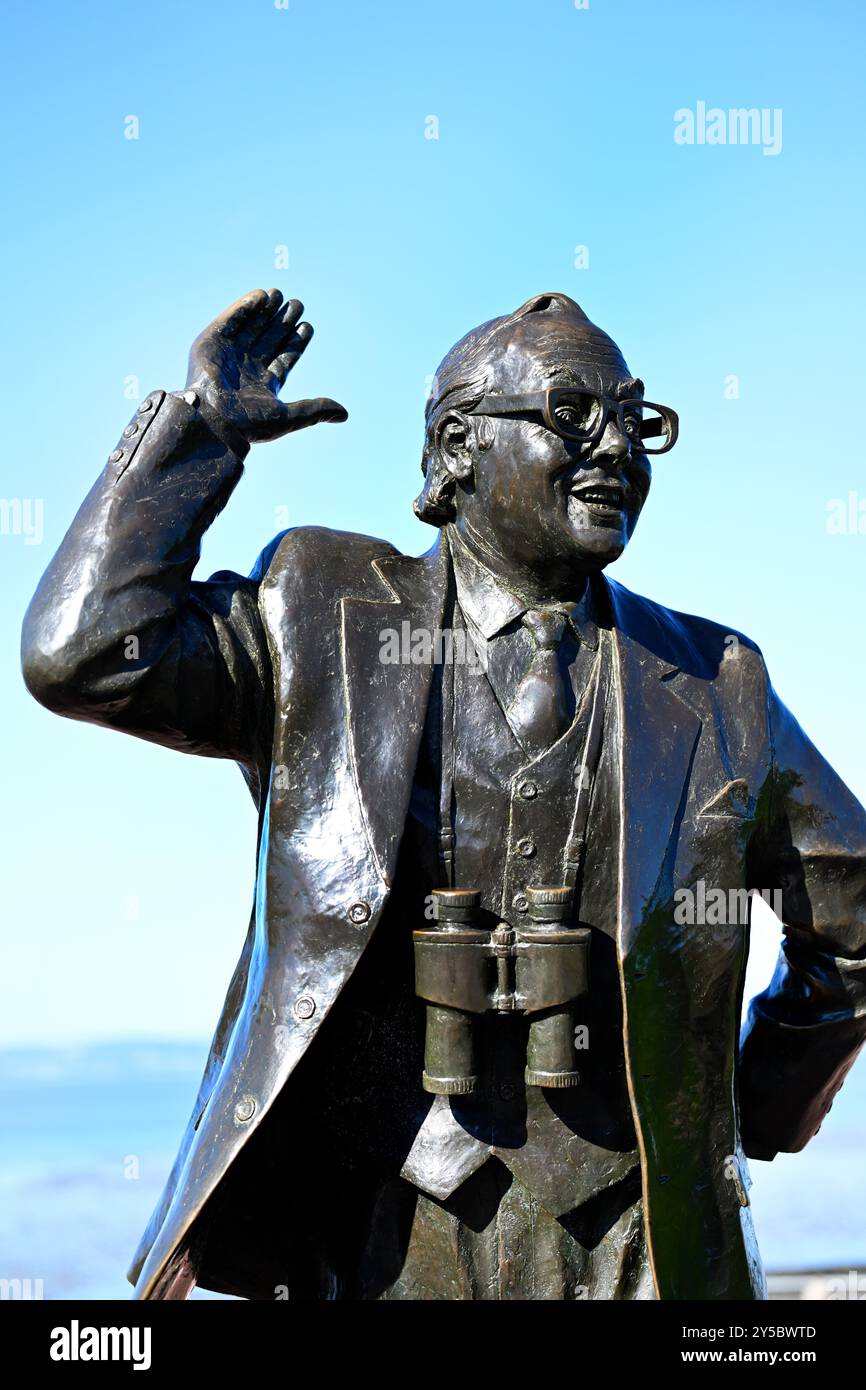 Eric morecambe memorial hi-res stock photography and images - Alamy