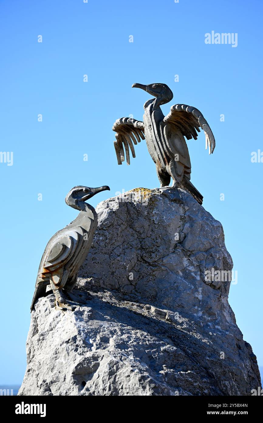 bird sculpture Morecambe Stock Photo - Alamy
