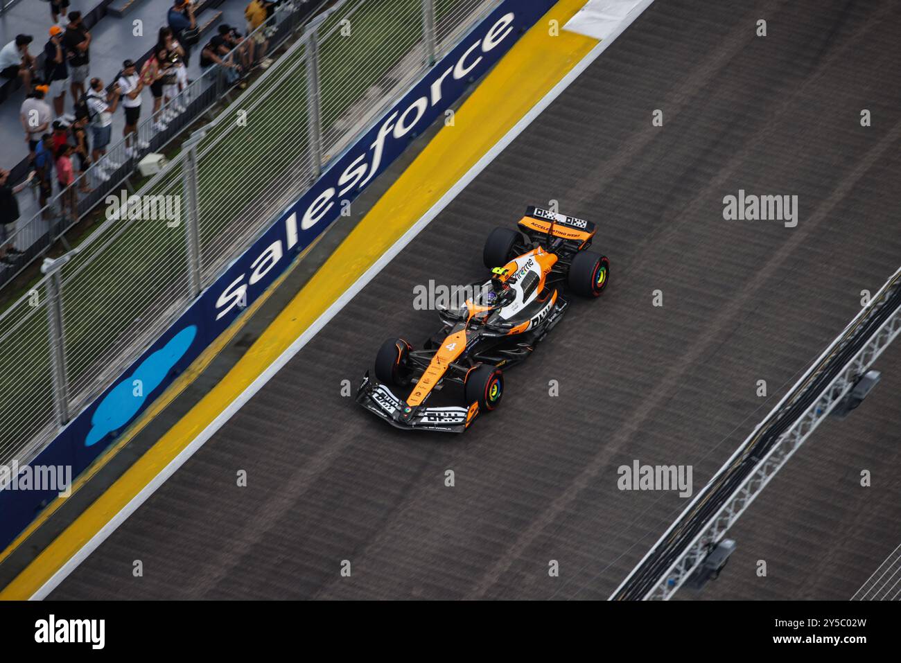 Singapore. 21st Sept 2024. 04 NORRIS Lando (gbr), McLaren F1 Team MCL38, action aerial viewpoint ...