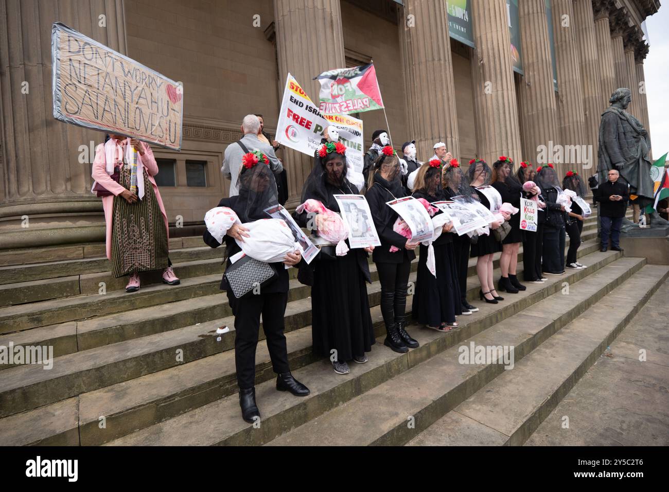 Liverpool, UK. 21st Sep, 2024. Palestinian protest Liverpool at St ...