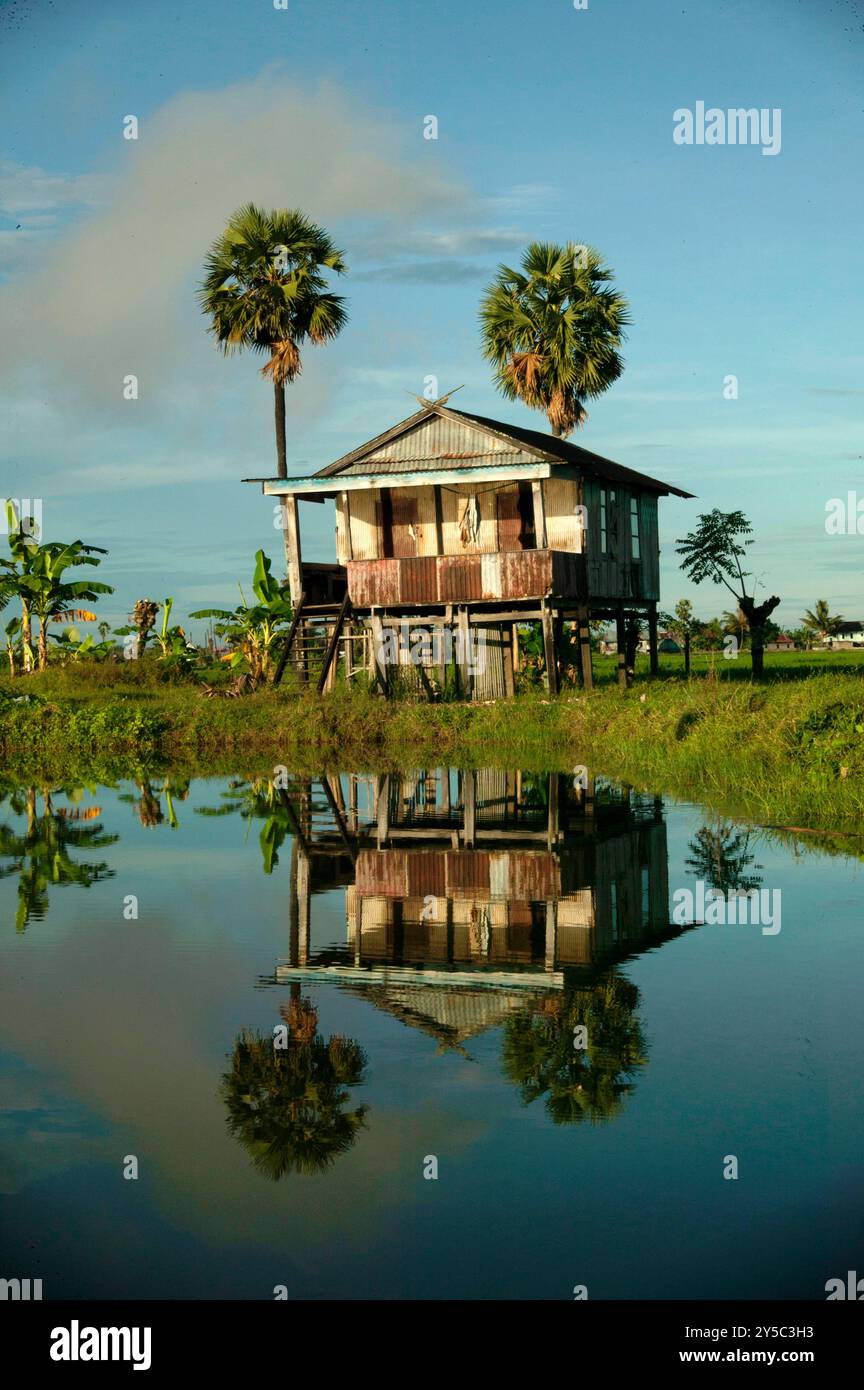 Bugis House, with typical roof style of the house Stock Photo - Alamy