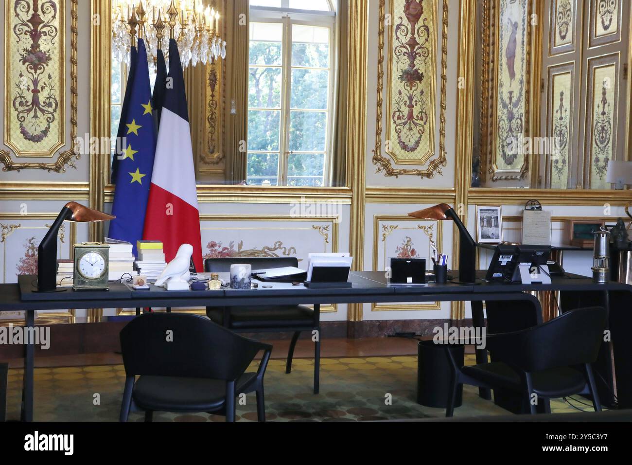 Brigitte macrons office hi-res stock photography and images - Alamy