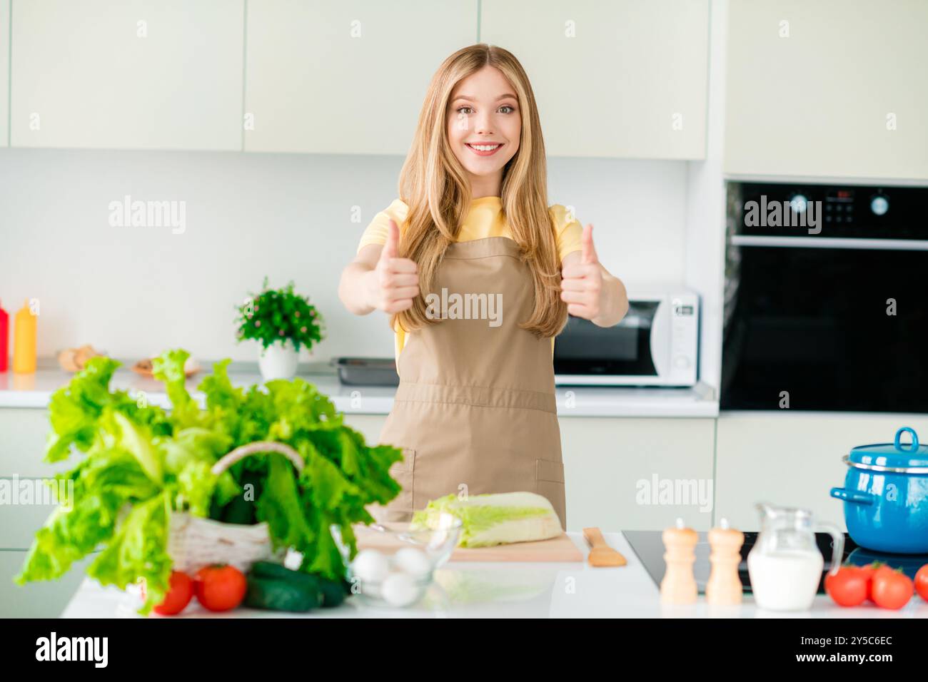 Photo of charming cute attractive girl cooking meal tasty food recipe ...