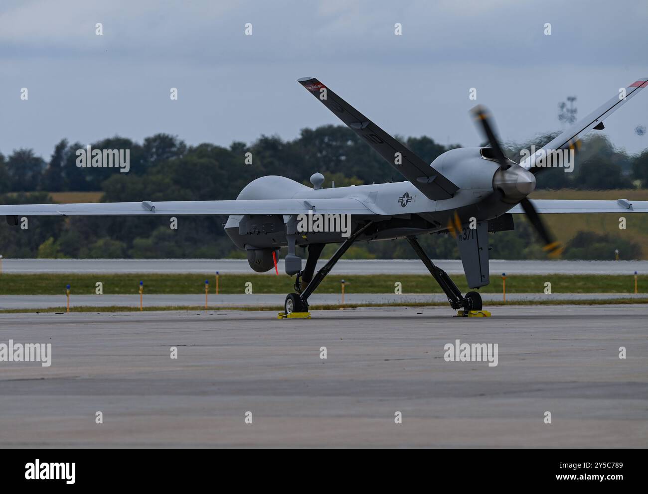 An MQ-9 Reaper from the 119th Wing, North Dakota Air National Guard ...