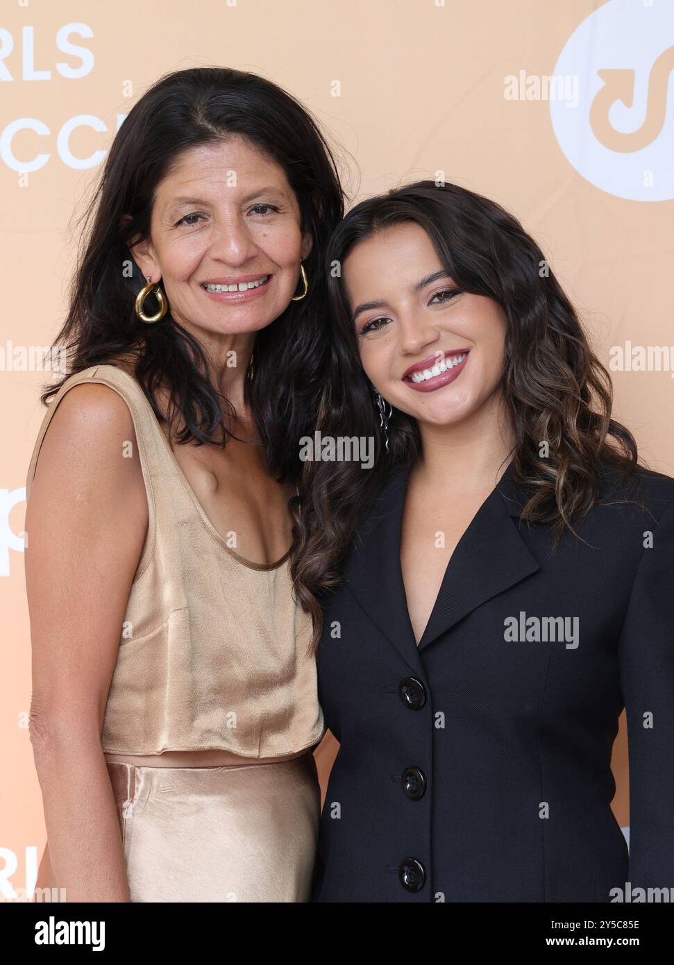 Los Angeles, Ca. 20th Sep, 2024. Isabela Merced and her mother and ...