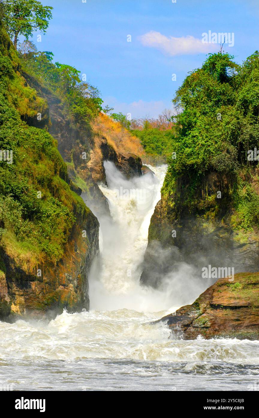 Murchison falls sunrise hi-res stock photography and images - Alamy