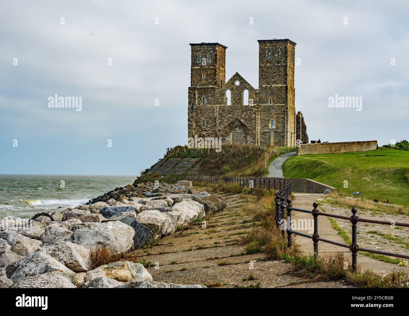 Reculver Towers & Roman Fort ruins Stock Photo - Alamy