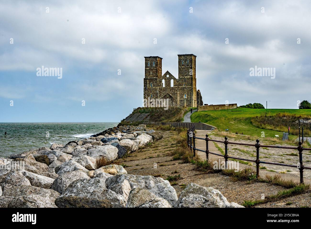 Reculver Towers & Roman Fort ruins Stock Photo - Alamy