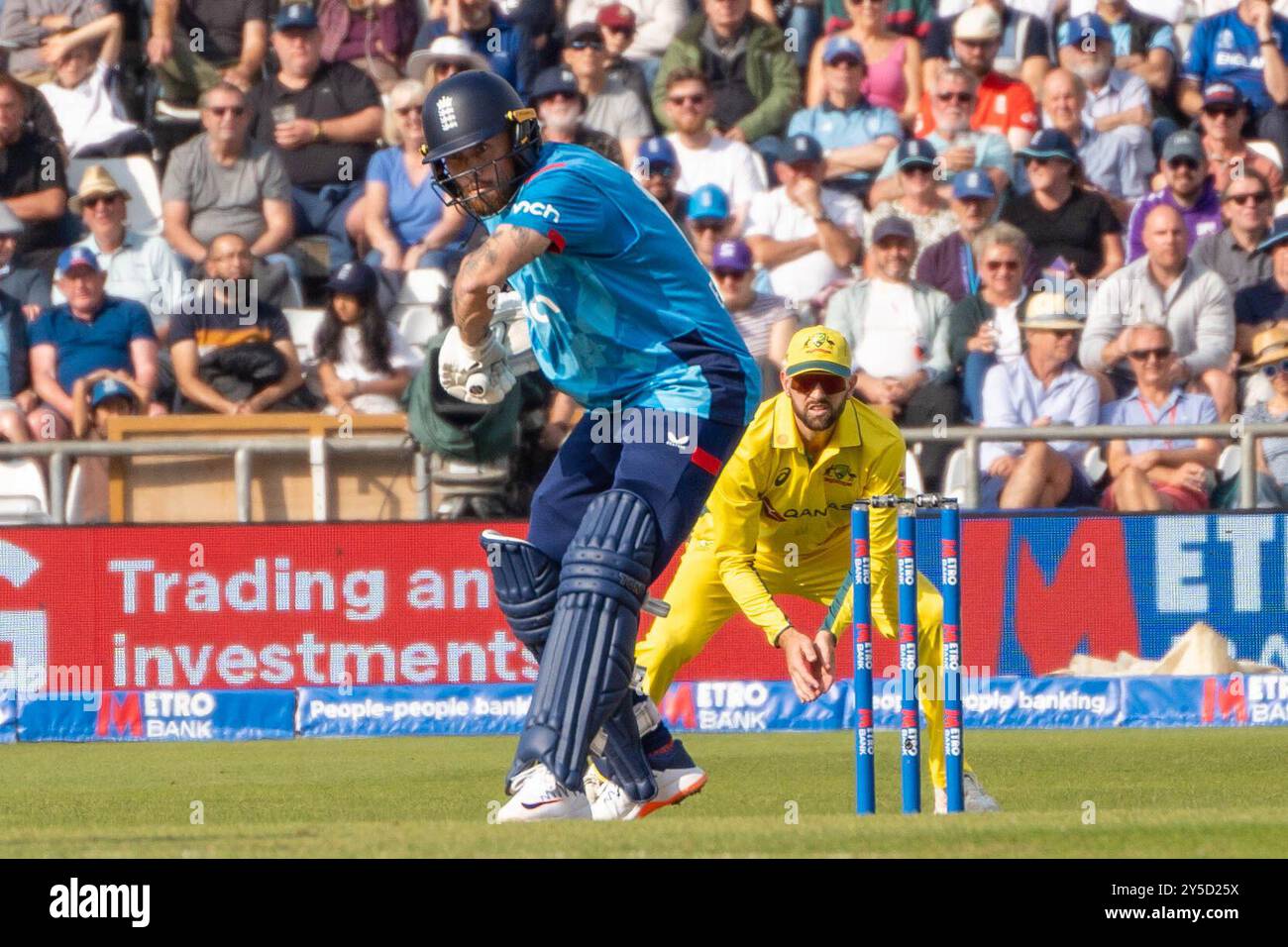 Australia Aaron Hardie Bowls And Catches Out Ben Duckett England vs ...