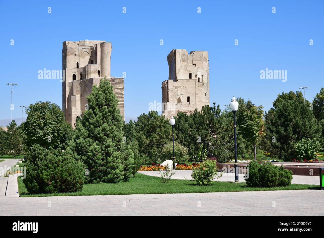 View through park on remains of the Ak Saray Palace of Amir Timur in ...