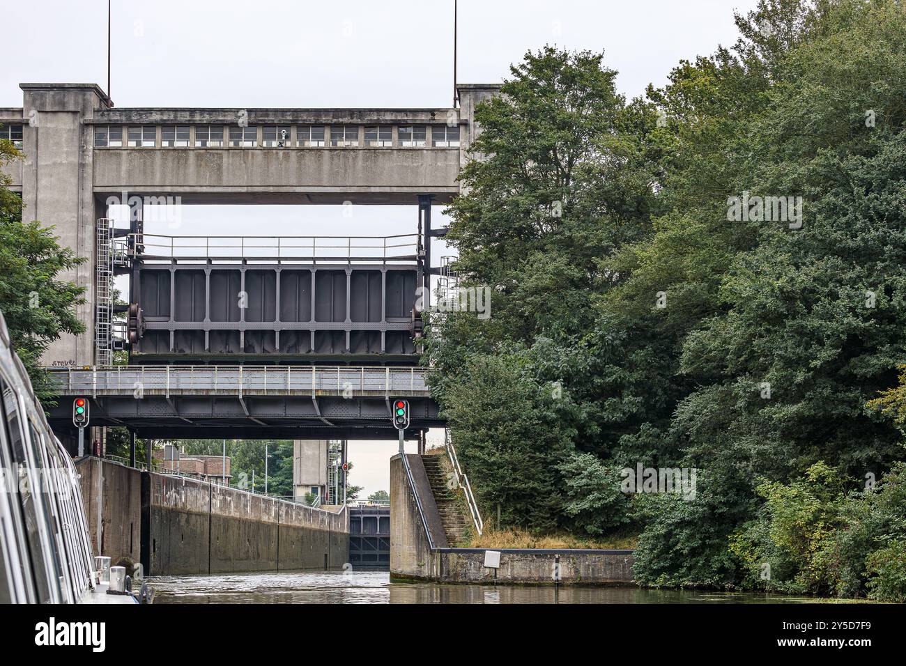 Navigation canal at Bosscherveld lock, bridges at entrance and exit ...