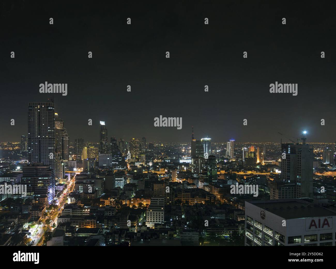 Modern buildings in silom area of central bangkok thailand at night ...