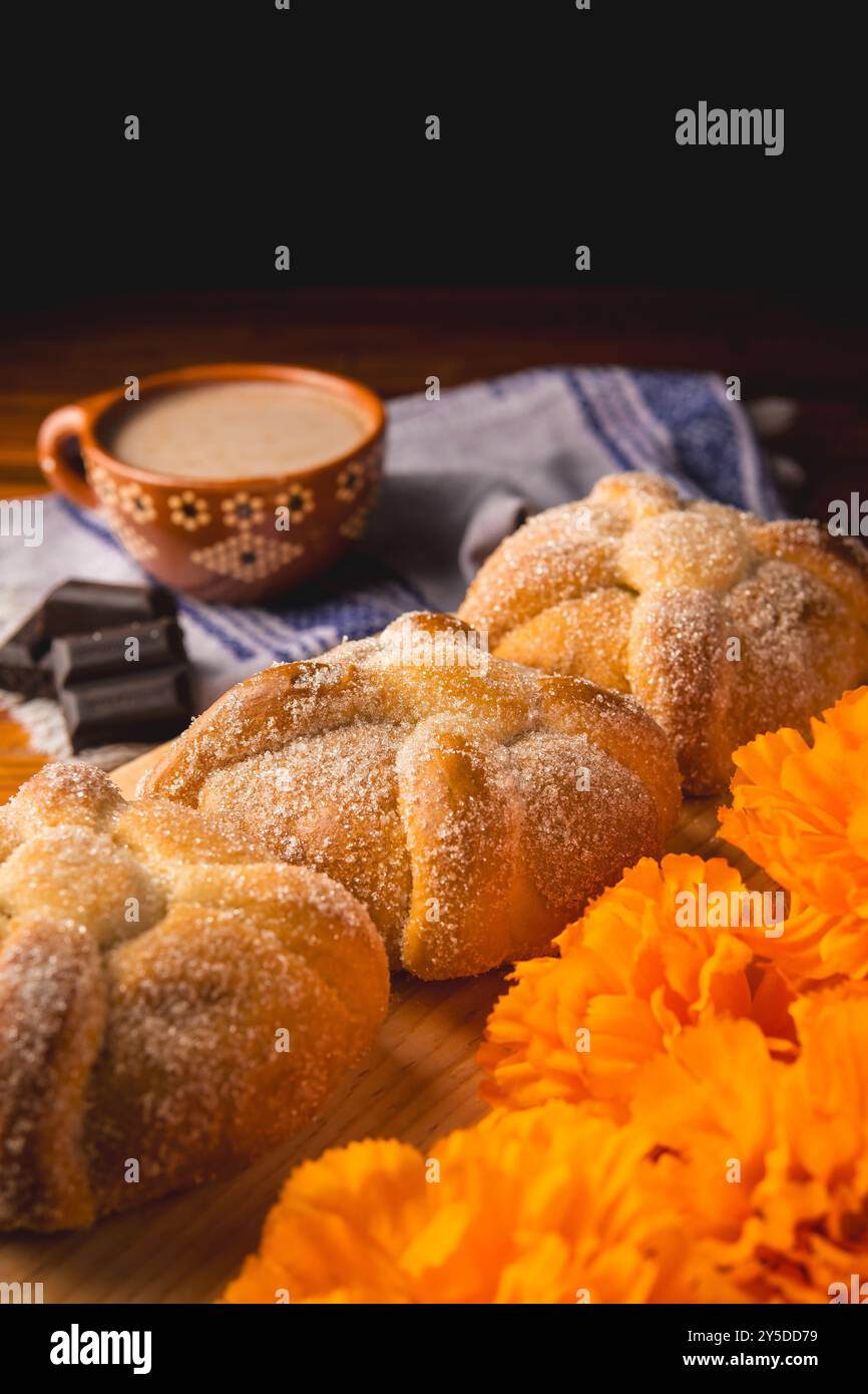Photographs of the bread of the dead in the festivities of the day of ...