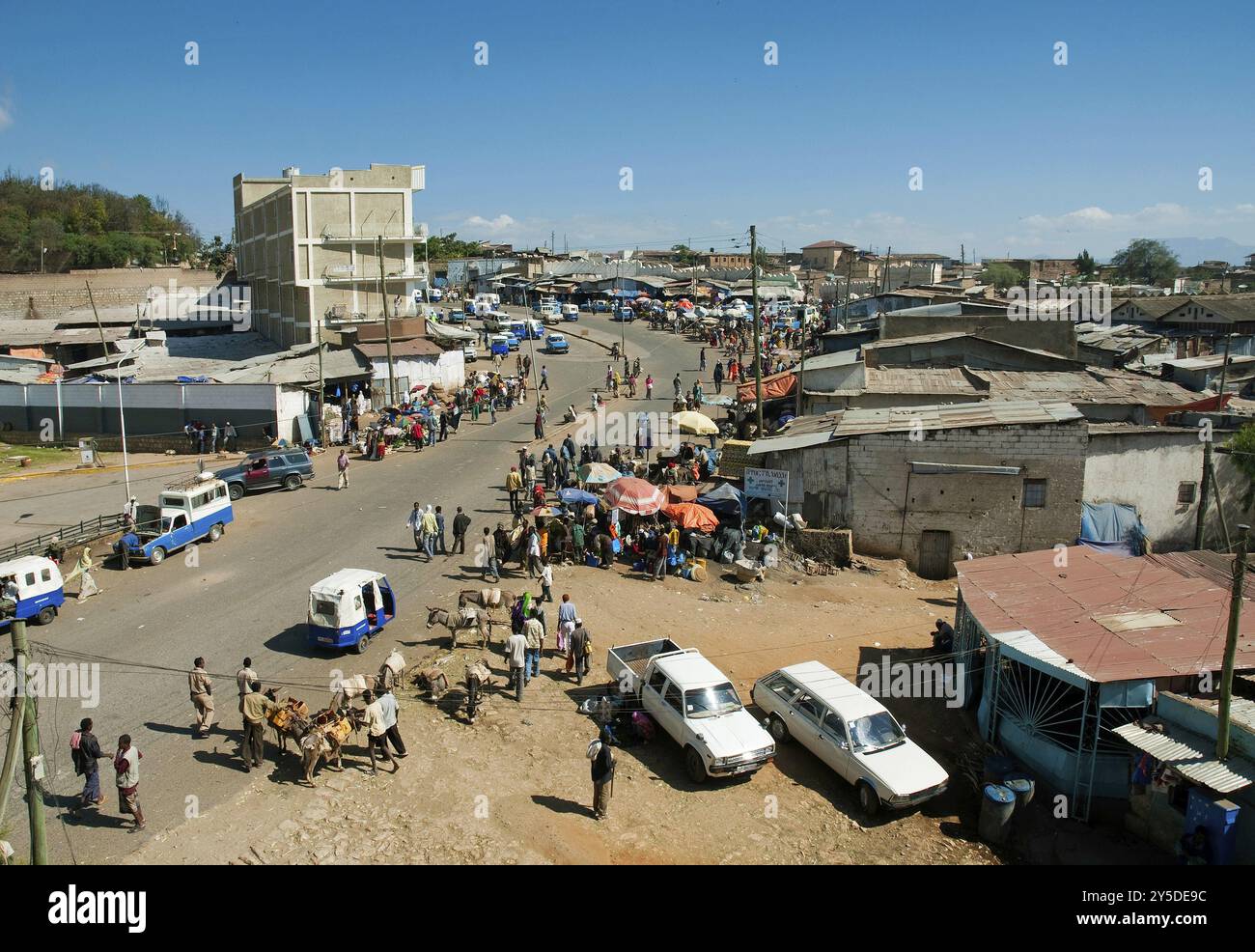 Ethiopian street market hi-res stock photography and images - Alamy