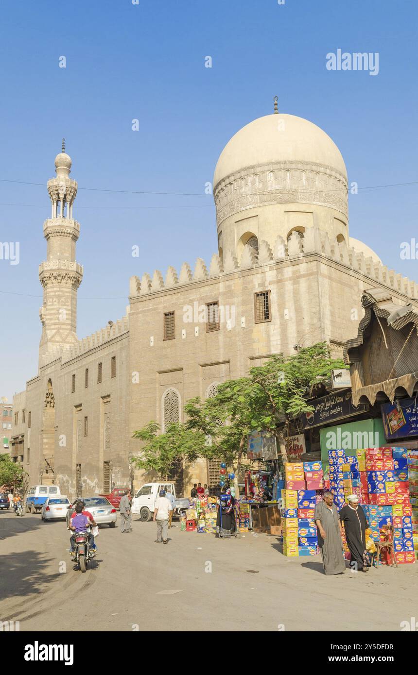 Cairo old town in egypt mosque Stock Photo - Alamy