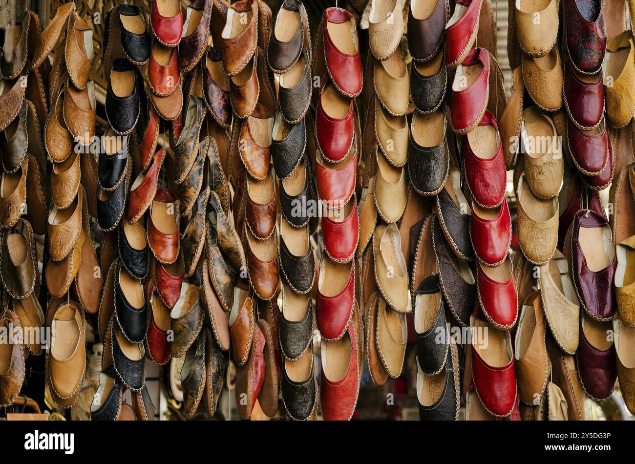 Traditional slippers in souk of cairo egypt Stock Photo - Alamy