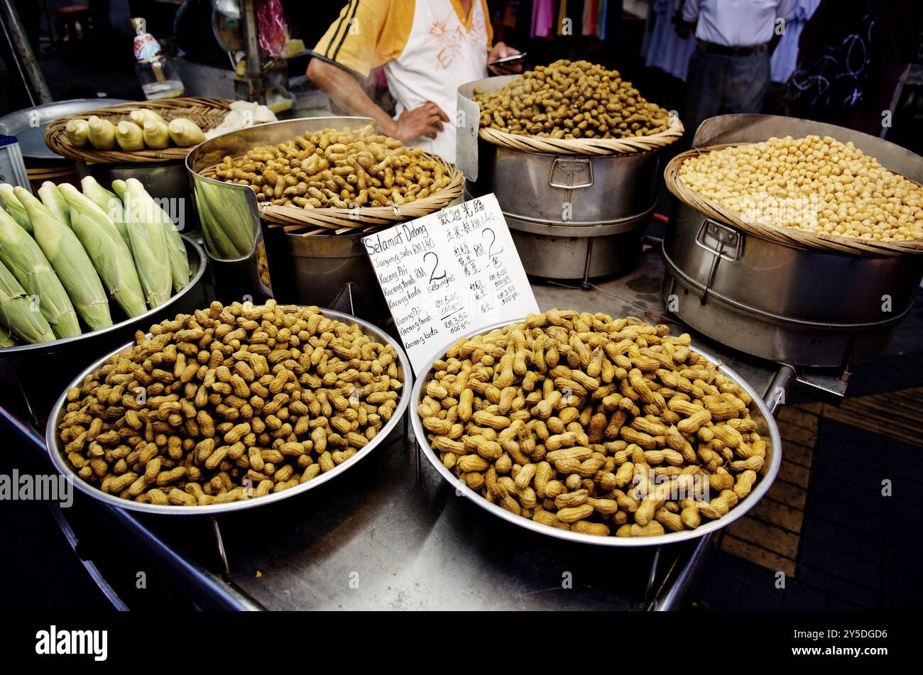 Penang street food dishes hi-res stock photography and images - Alamy