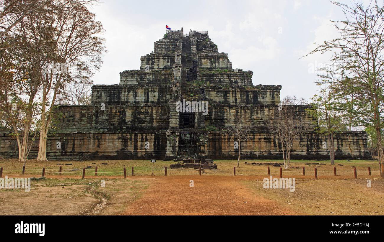 The seven-tiered pyramid in Koh Ker in Cambodia Stock Photo - Alamy