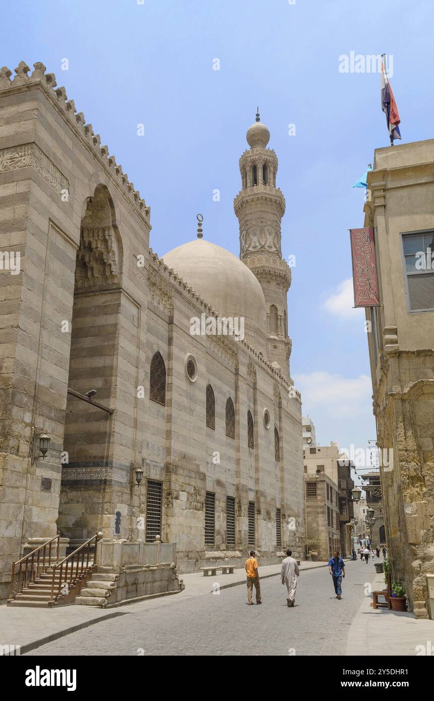 Cairo old town in egypt mosque Stock Photo - Alamy