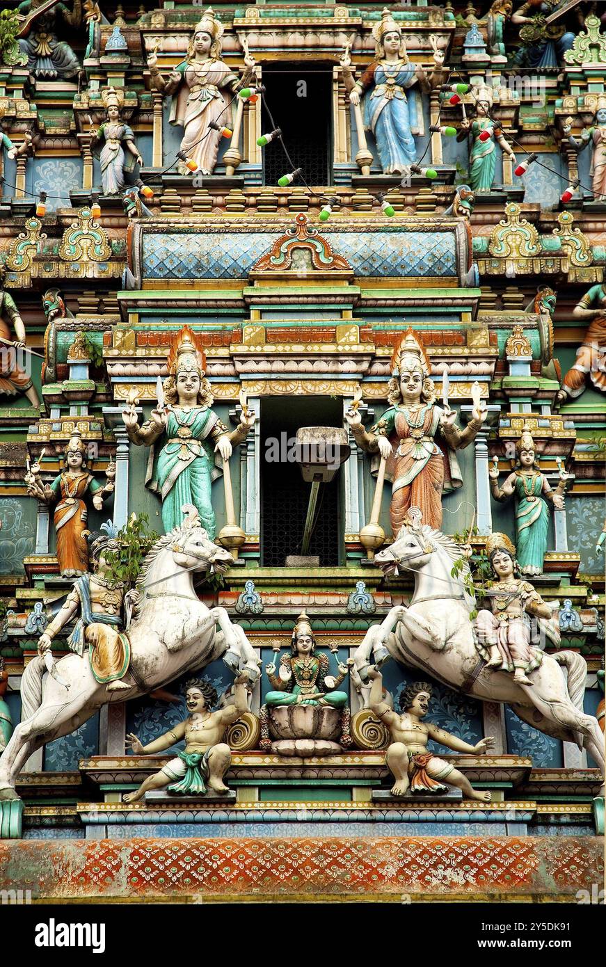 Hindu temple with indian gods kuala lumpur malaysia Stock Photo - Alamy