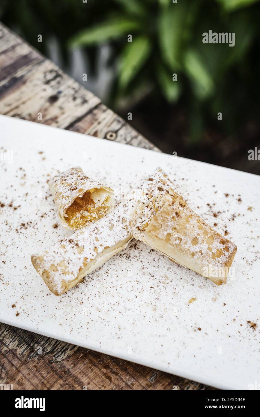 Pasteis de tentugal traditional portuguese egg cream pastry dessert ...