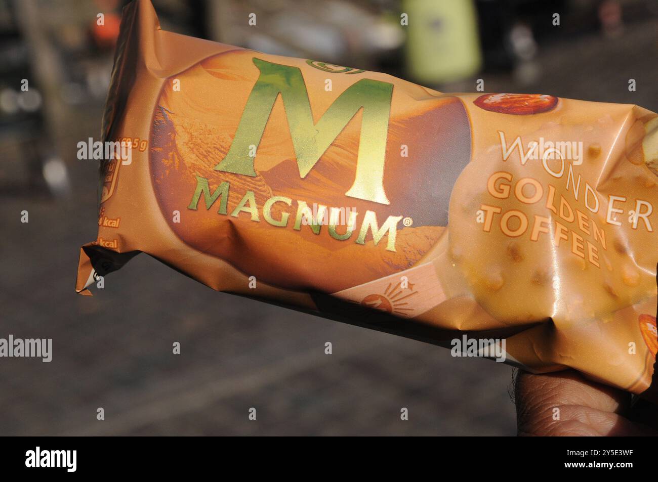Copenhagen/ DenmarK/21 september 2024/ Magnum wonder golden toffee ice ...