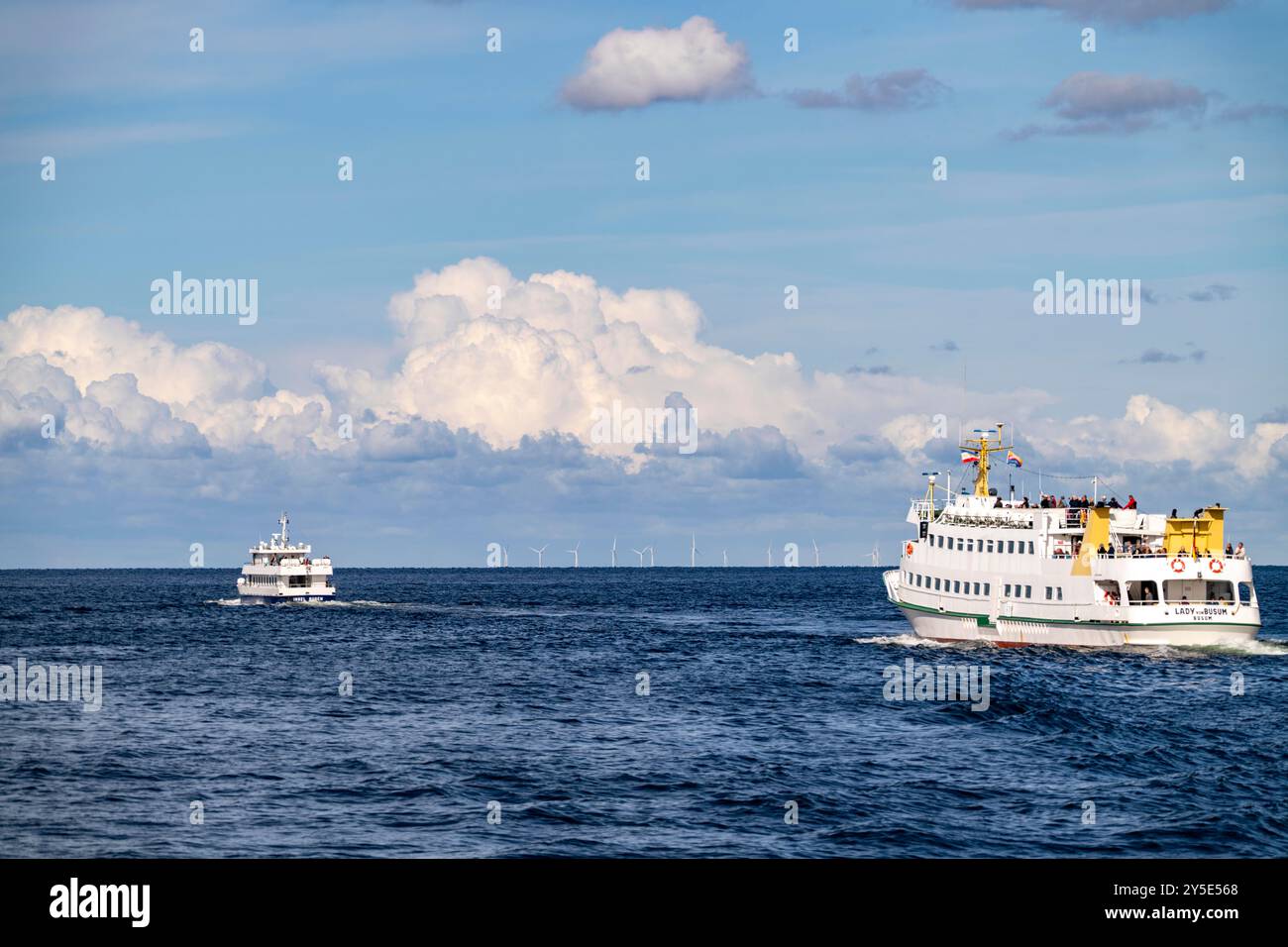 Excursion boat island of Rügen, round trip to the chalk cliffs of Rügen ...