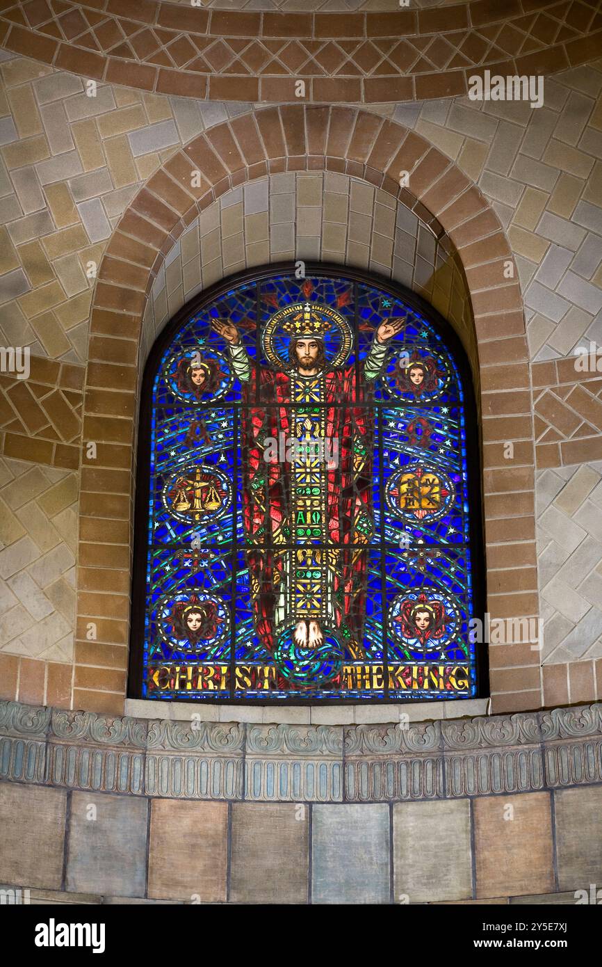 Christ the King stained glass window in St. Catherine University chapel ...
