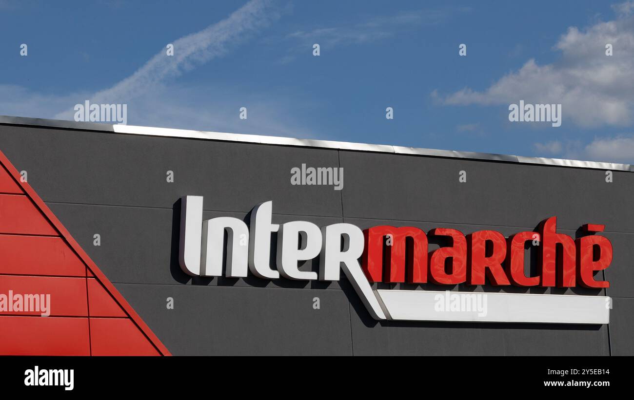 Intermarche Logo Intermarché Projects :: Photos, Videos, Logos,
