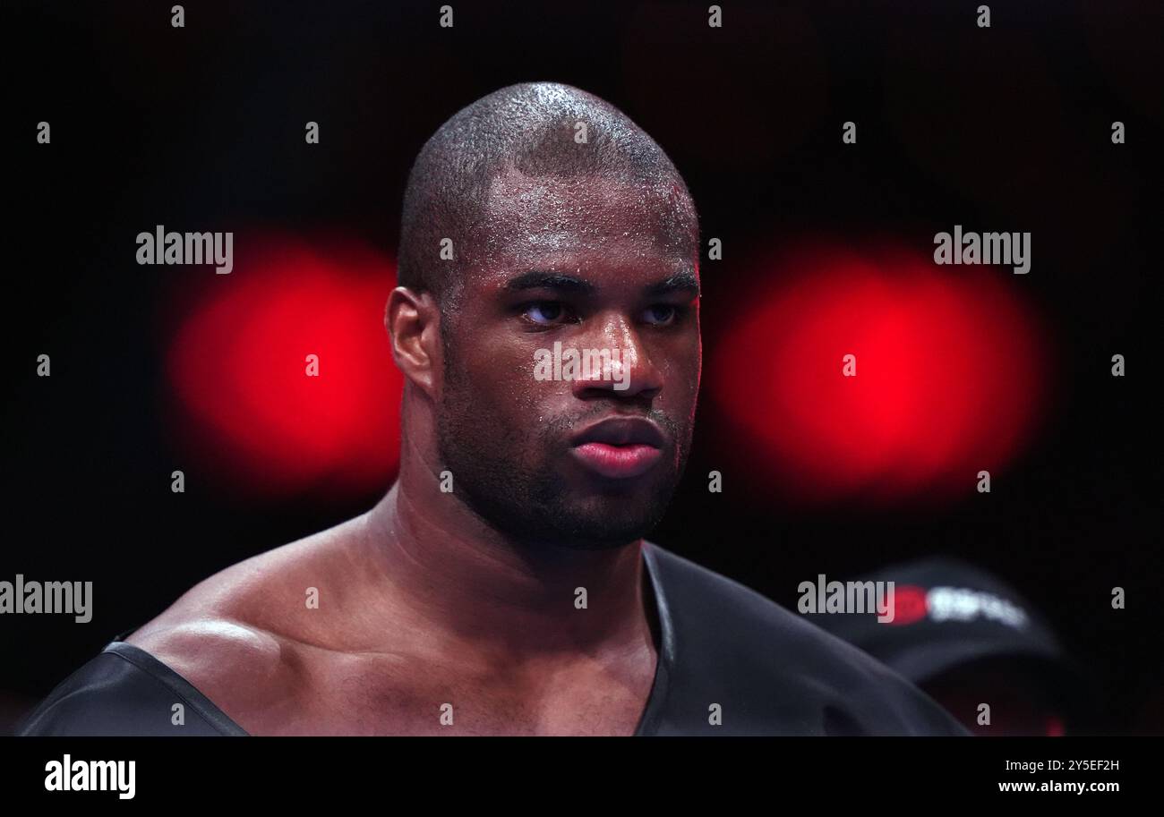 Daniel Dubois walks to the ring ahead of the the IBF World Heavy weight ...