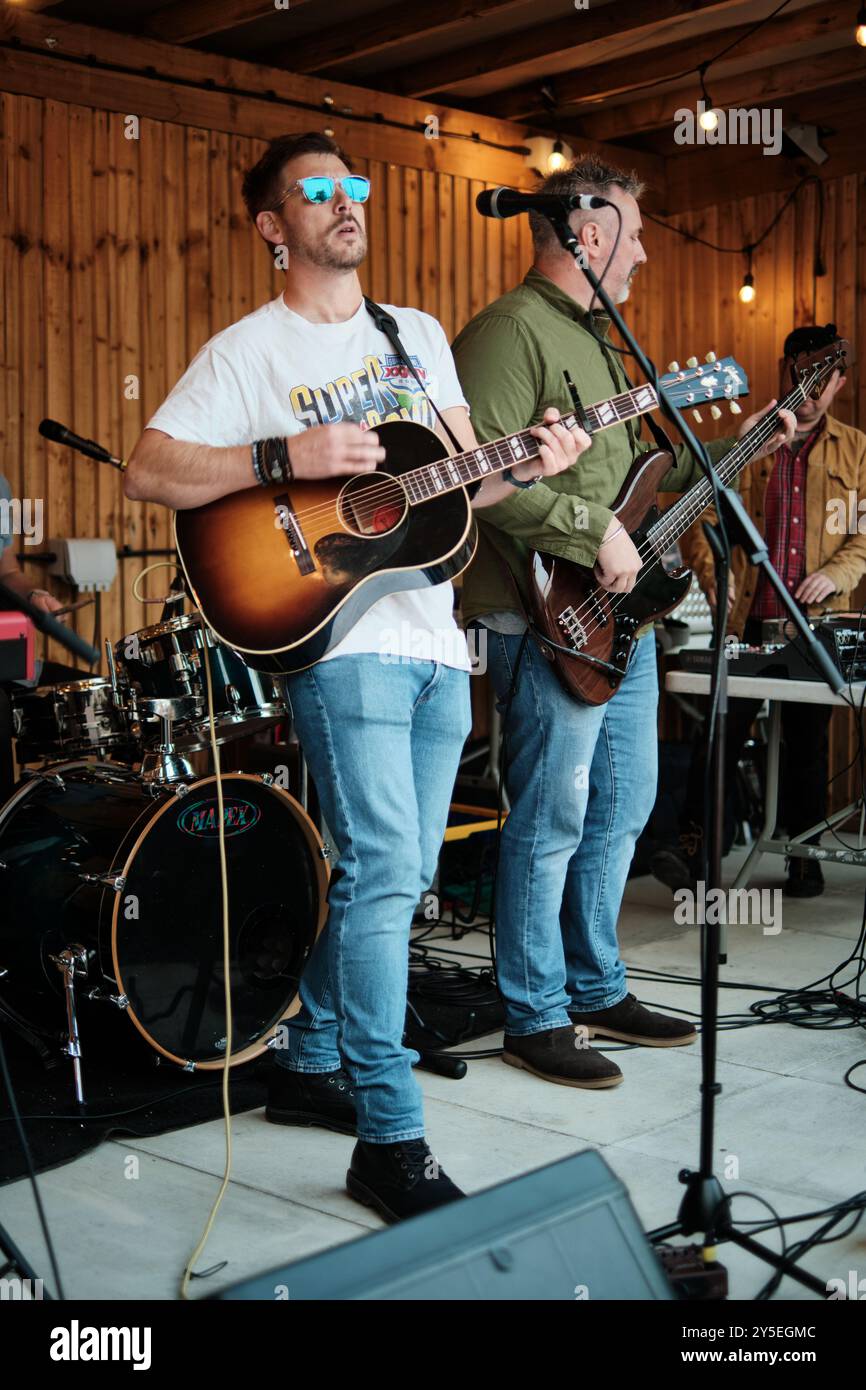 Simon pollard of the bondurants hi-res stock photography and images - Alamy