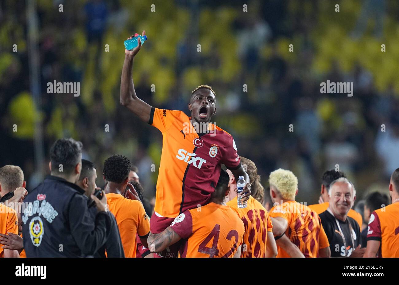 Fenerbahçe vs galatasaray hi-res stock photography and images - Alamy