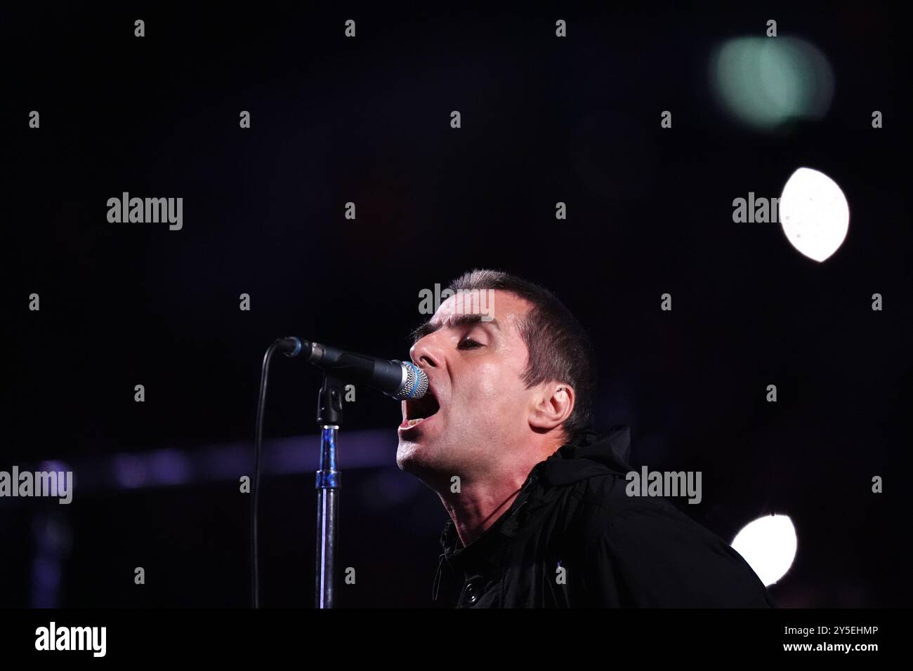 Liam Gallagher performing ahead of the IBF World Heavy weight bout at ...