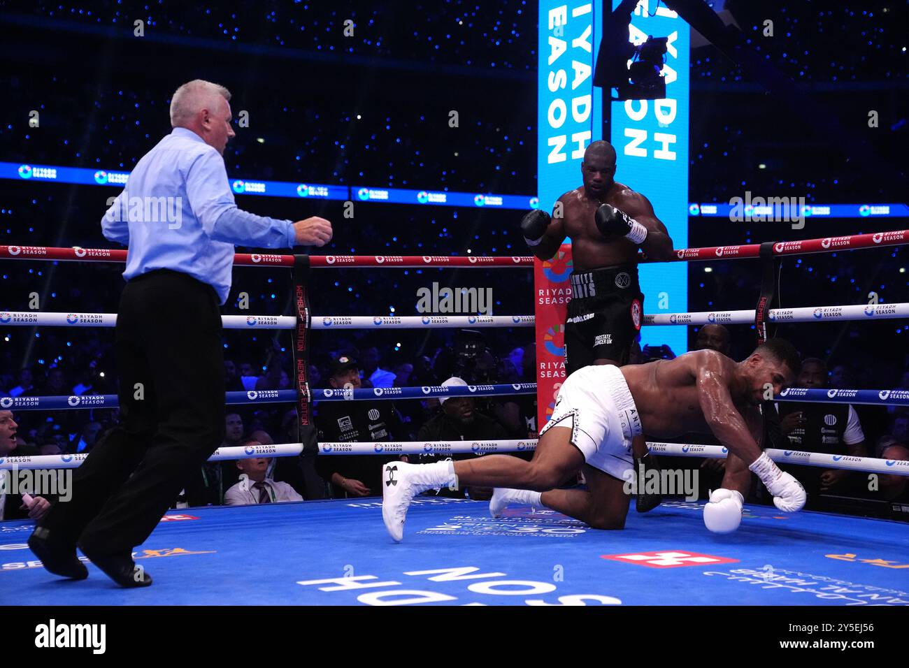 Daniel Dubois knocks out Anthony Joshua in the IBF World Heavy weight ...