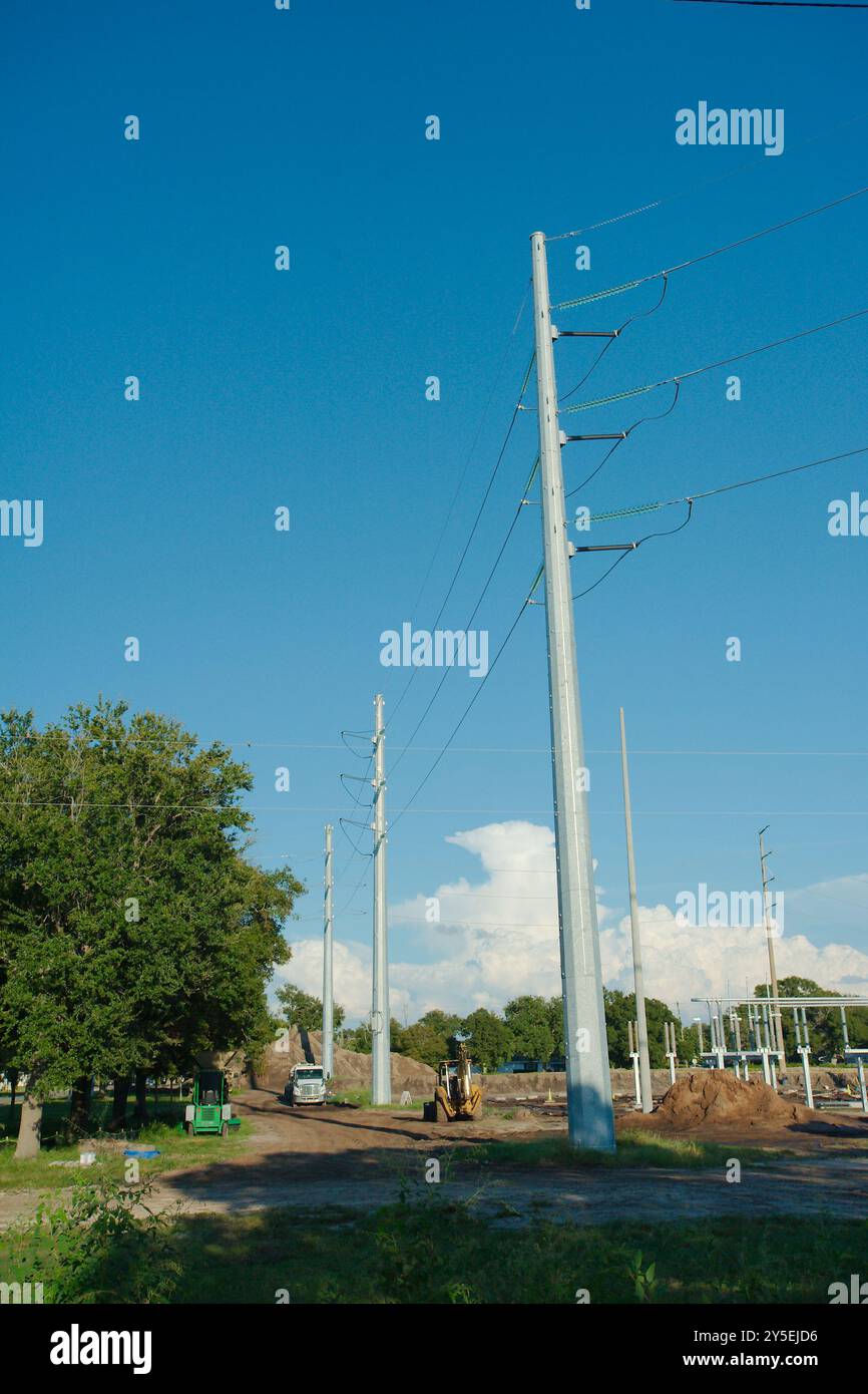 Vertical distribution lines on concrete hi-res stock photography and ...
