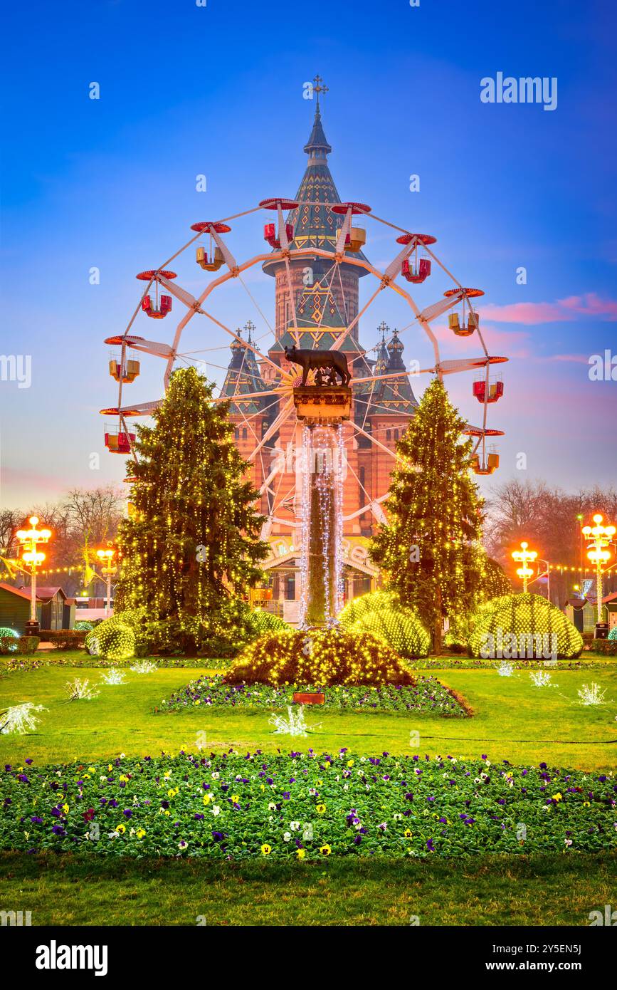 Timisoara, Romania. Christmas Market in Victory Square, a festive ...
