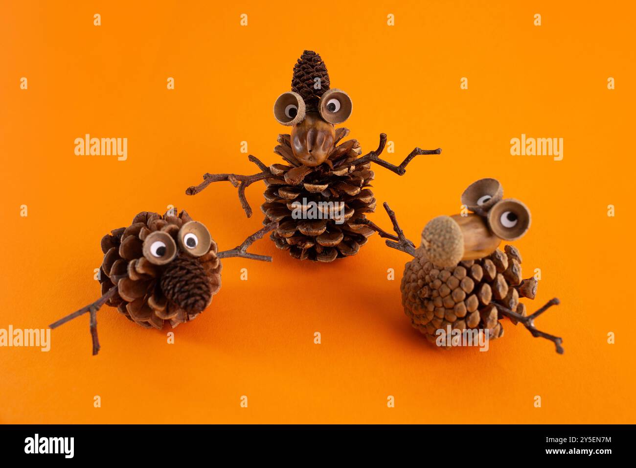 Creative autumn nature craft for kids with pine cone creatures ...