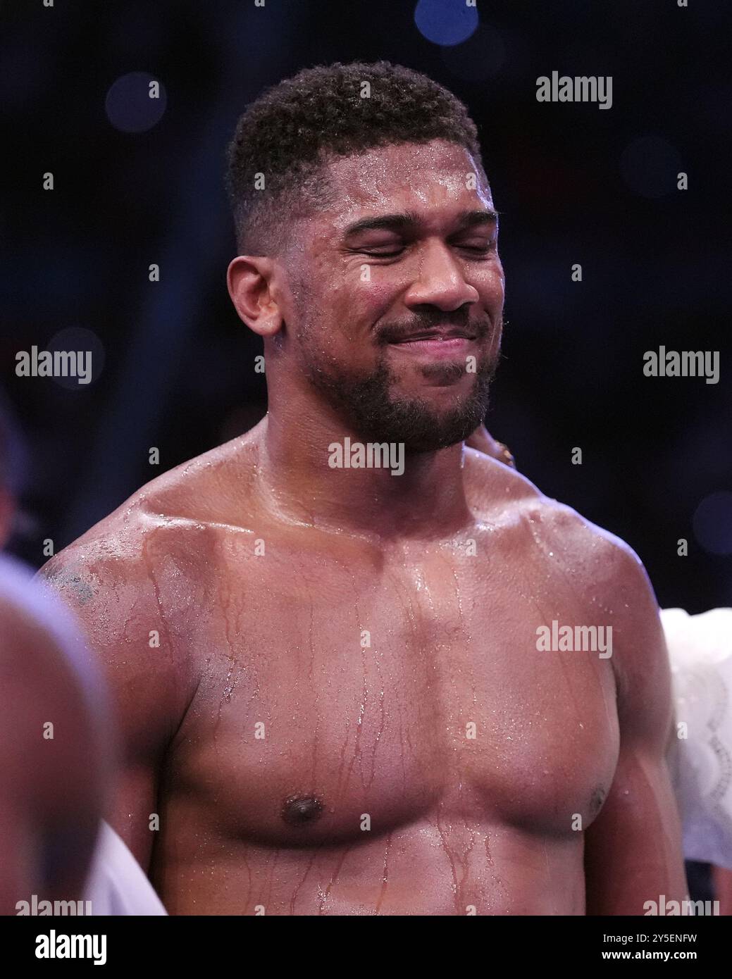Anthony Joshua reacts to defeat by Daniel Dubois following the IBF ...