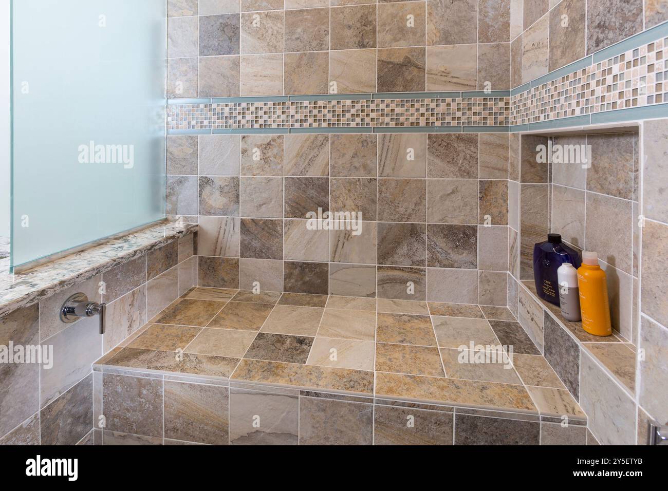 Built in bench for sitting while showering hi-res stock photography and ...