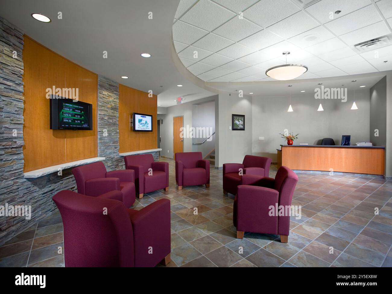 Office building lobby Stock Photo - Alamy