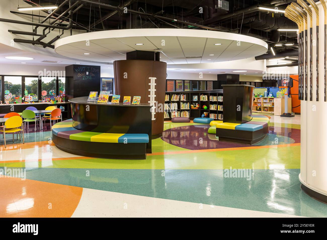 Library and reading area in play area of children's hospital Stock ...