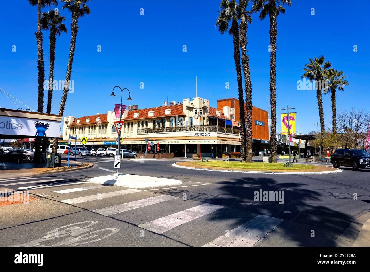 Mildura country town centre, Mildura, Northwest Victoria, Australia ...